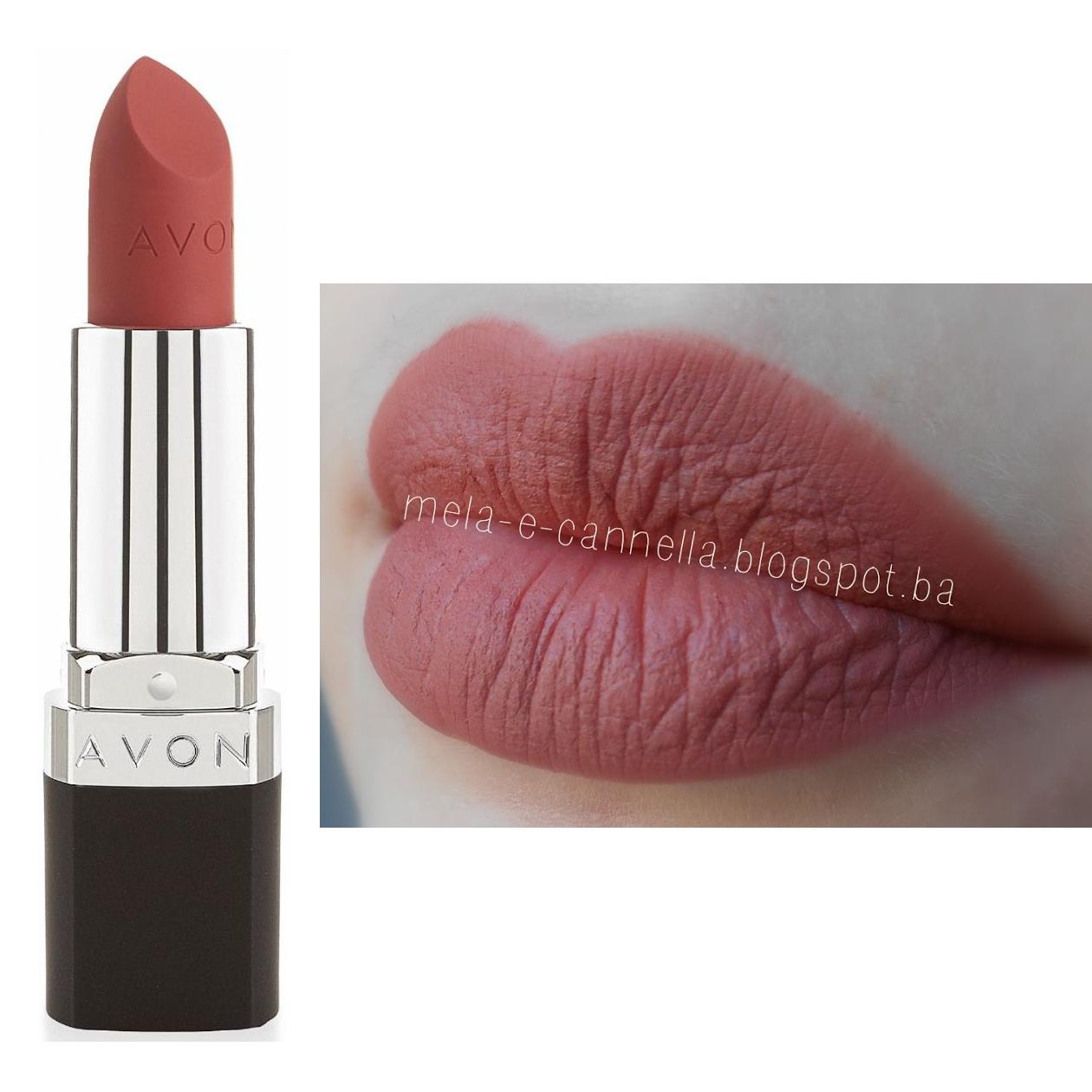 Rouge à lèvres mat brun Marvelous Mocha Avon Perfectly Matte